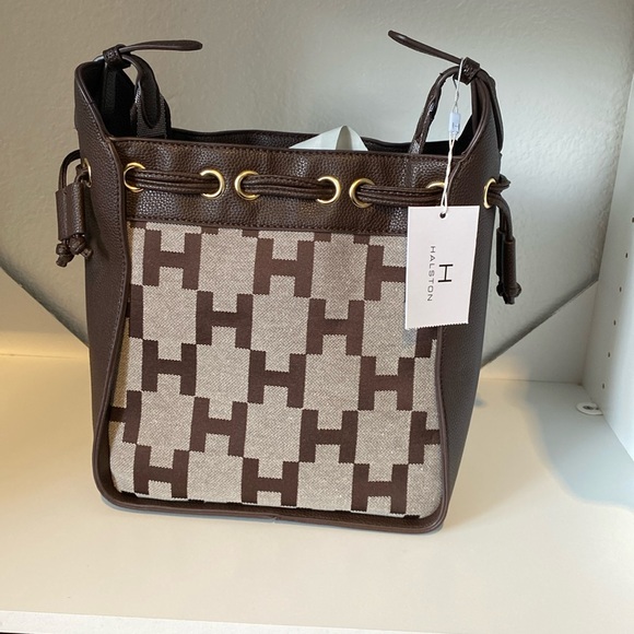 H by Halston | Bags | Nwt H By Halston Bucket Bag With Removable Strap ...